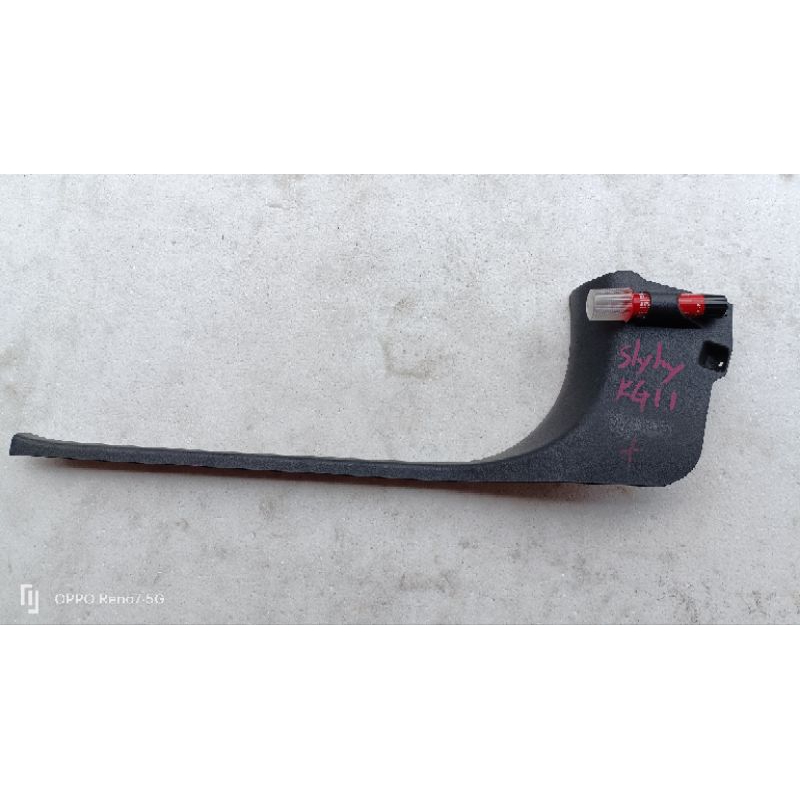 JDM Kick Panel with Emergency Flare / Pillar Kaki- Nissan Sylphy ...