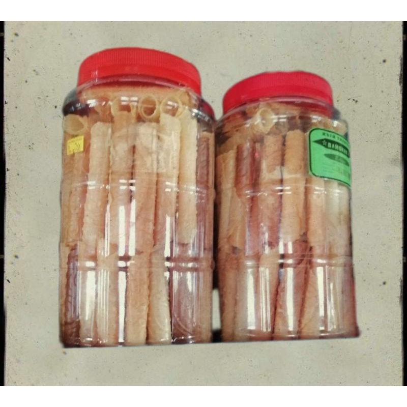 kuih Sapit / kuih tradisi / kuih kenduri / kuih kapit | Shopee Malaysia