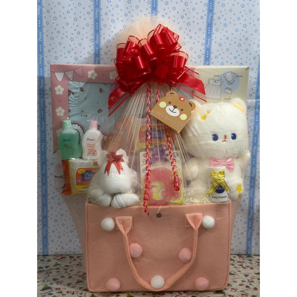 Pureen brand baby hamper gift set & toiletries sets :( FREE GREETING ...