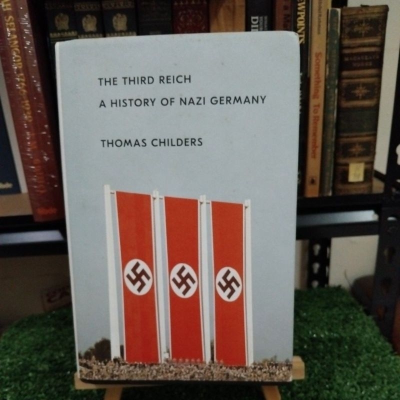 The Third Reich by Thomas Childers | Shopee Malaysia
