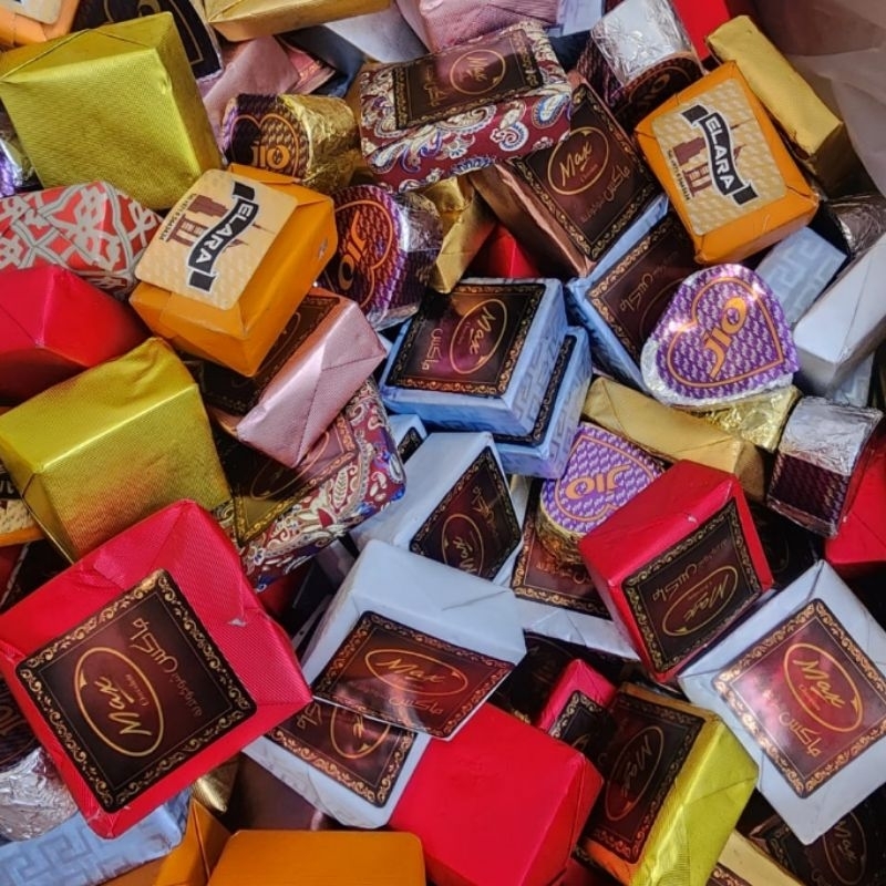 Coklat Arab ala patchi ala putera manteen Mix 100g | Shopee Malaysia