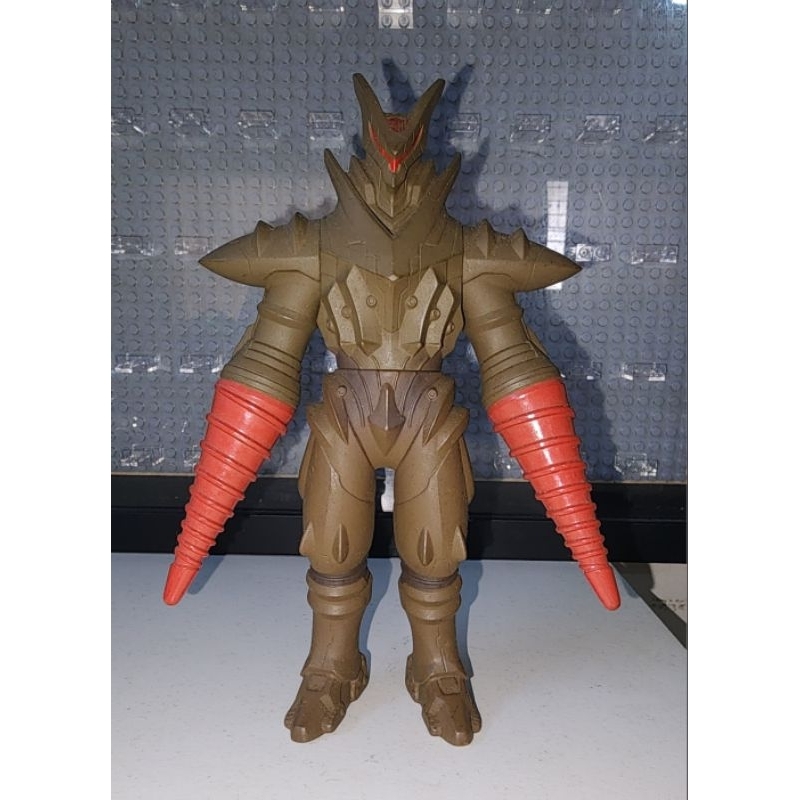 Bandai Ultraman Ultra Monster Kaiju EX Legionoid Alpha. (6 Inches ...
