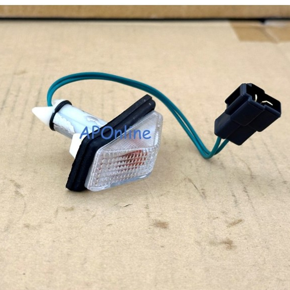 Proton Iswara Fender Lamp / Signal Lamp / Side Lamp (White) (1pc ...