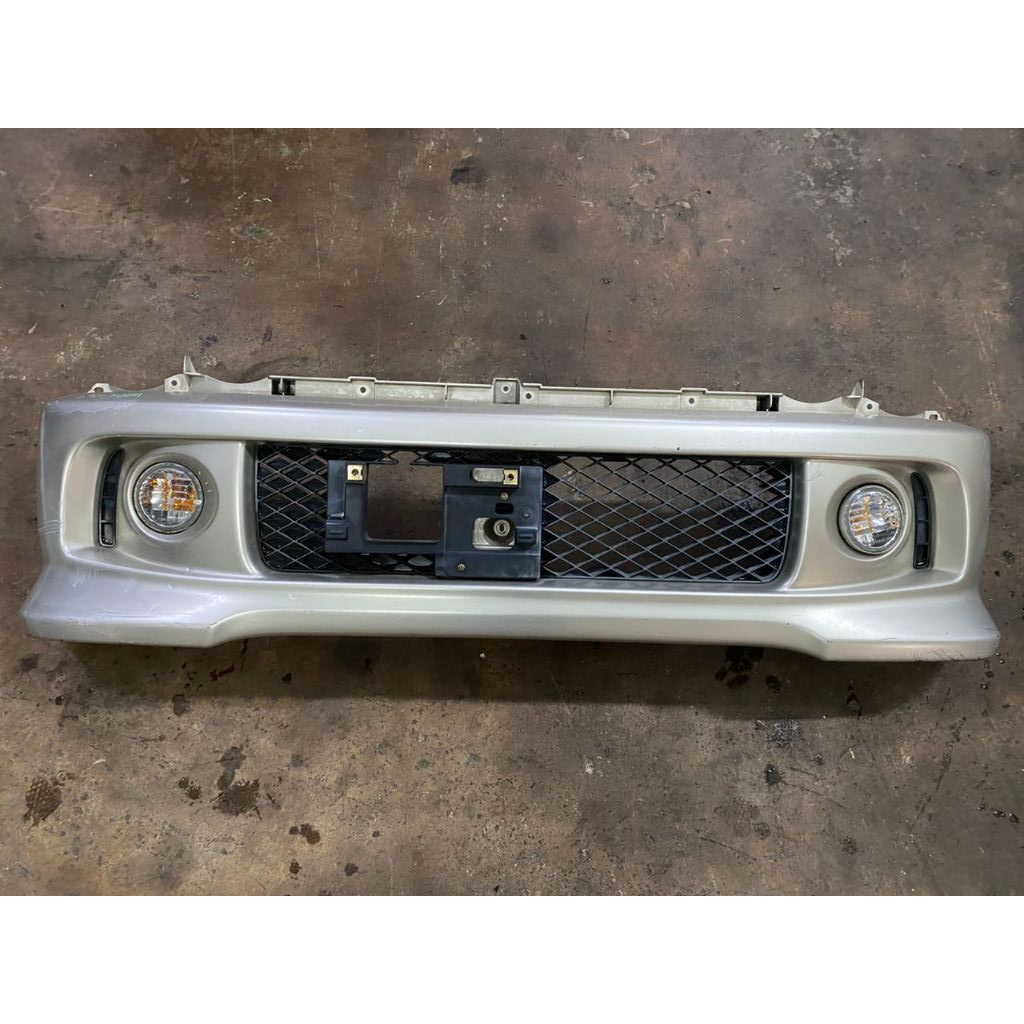 DAIHATSU L900 KENARI FRONT BUMPER | Shopee Malaysia