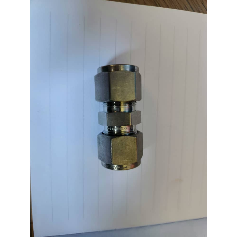 Stainless Steel Swagelok Tube Fitting, Union, 1/2 in. Tube OD Part ...
