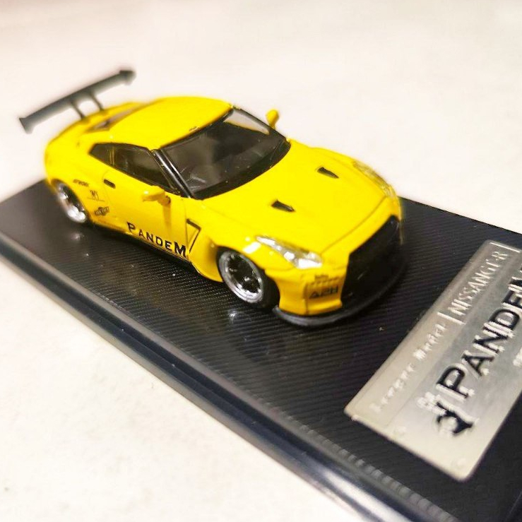 LEAGUE MODEL Nissan GT-R R35 Pandem Bodykit (Yellow) | Unsealed not ...