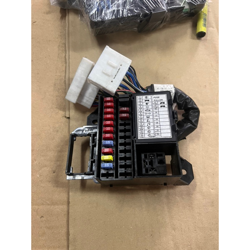 PROTON GEN2 PERSONA (2008-2013) PROTON GENUINE SATELLITE FUSE BOX WITH ...