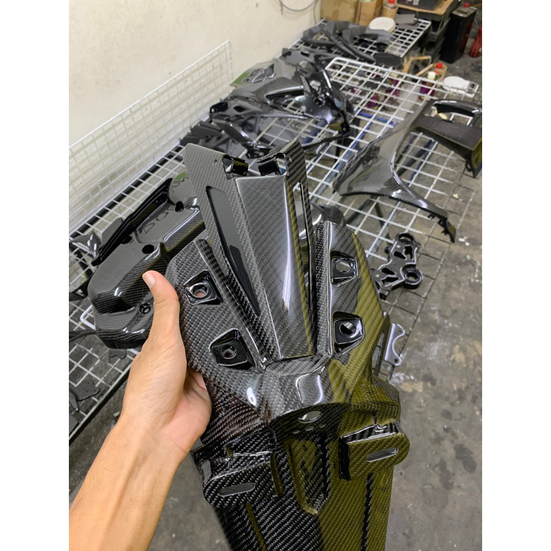 Besi Fender Belakang Y15 Carbon Fiber ( Ready Stock ) 🔥 | Shopee Malaysia