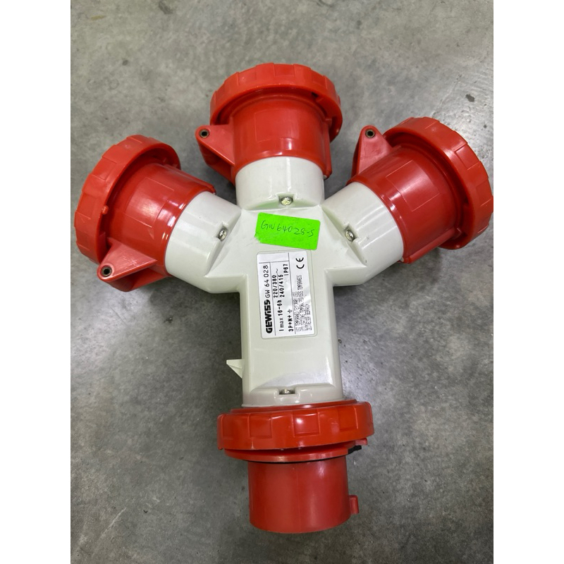 Gewiss 16A 5 pin interlocked plug to 3 X 16A 5 pin interlocked socket ...