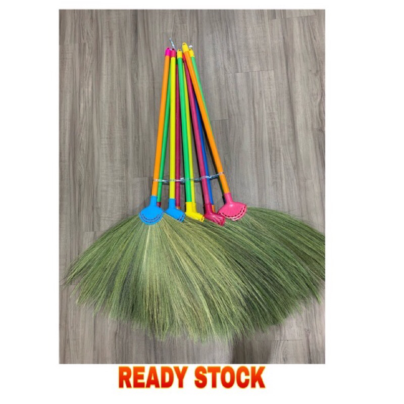 Paddy Broom Plastic handle / Penyapu Lantai Jerami Pemegang Plastik🧹 ...
