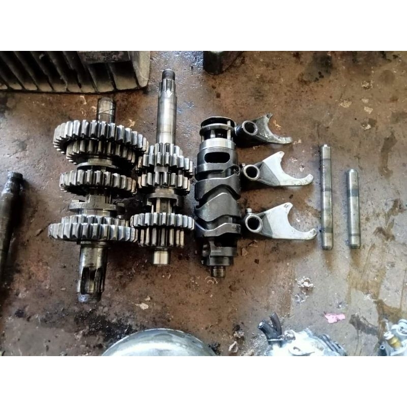 GEAR BOX RXK 135 pnp rxs | Shopee Malaysia