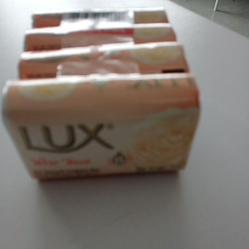 LUX VELVET TOUCH BAR SOAP 70g | Shopee Malaysia