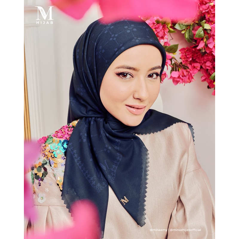 MINAZ PLAIN MONOGRAM (SQUARE) BIDANG 45 I CHIFFON | Shopee Malaysia