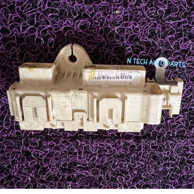 Perodua MYVI Block Assy / Fuse Link Terminal Socket / Passenger Side ...