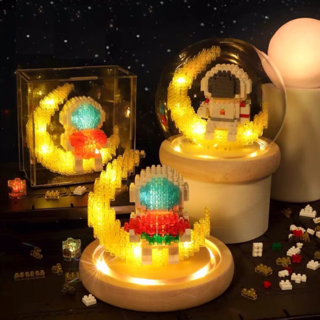 LED Light Mini Astronaut Building Blocks Toys Spaceman太空人宇航员积木 Nano ...