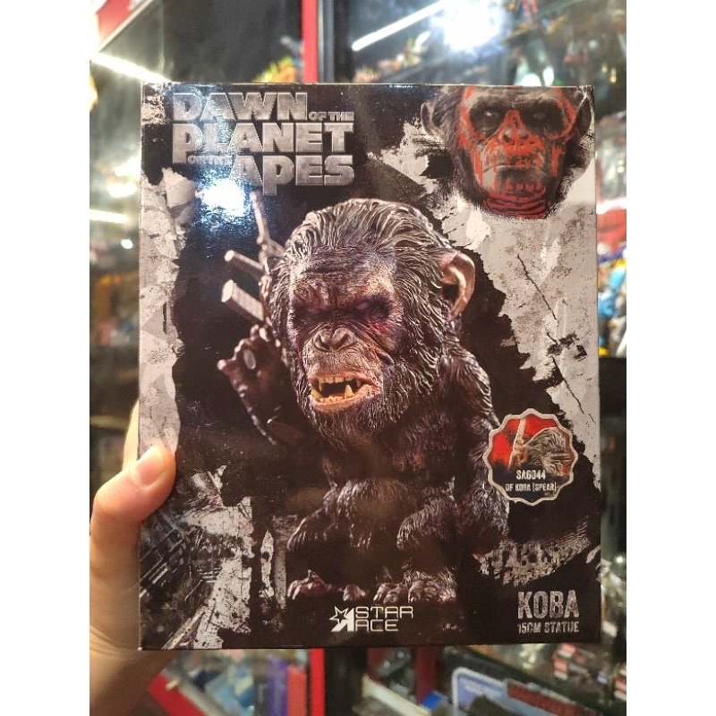 STAR ACE TOYS SA6043 DF Koba 1.0 Dawn of the Planet of Apes Gun Action ...