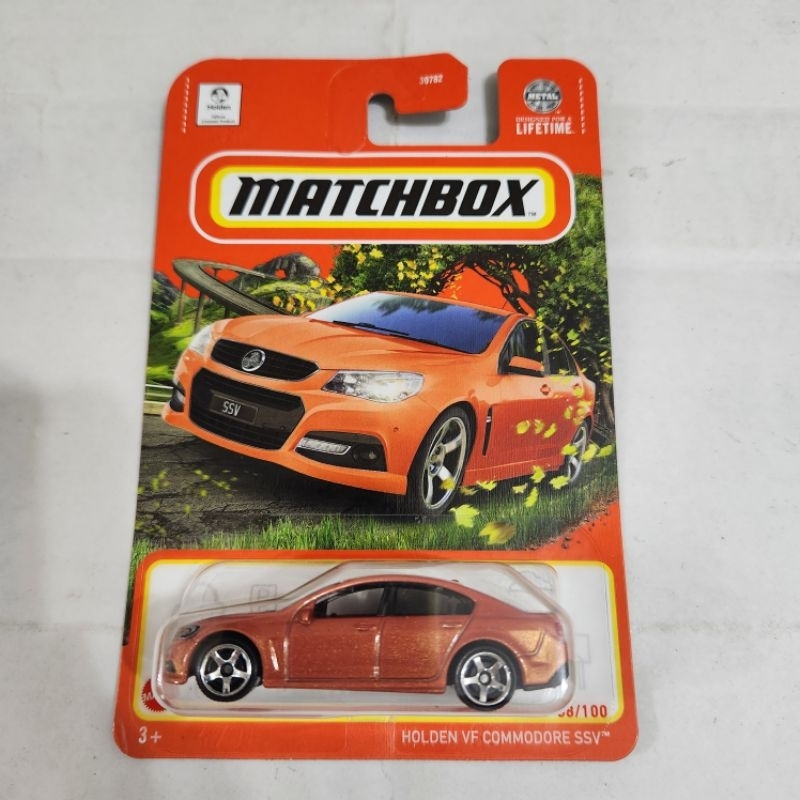 Matchbox Holden VF Commodore SSV | Shopee Malaysia