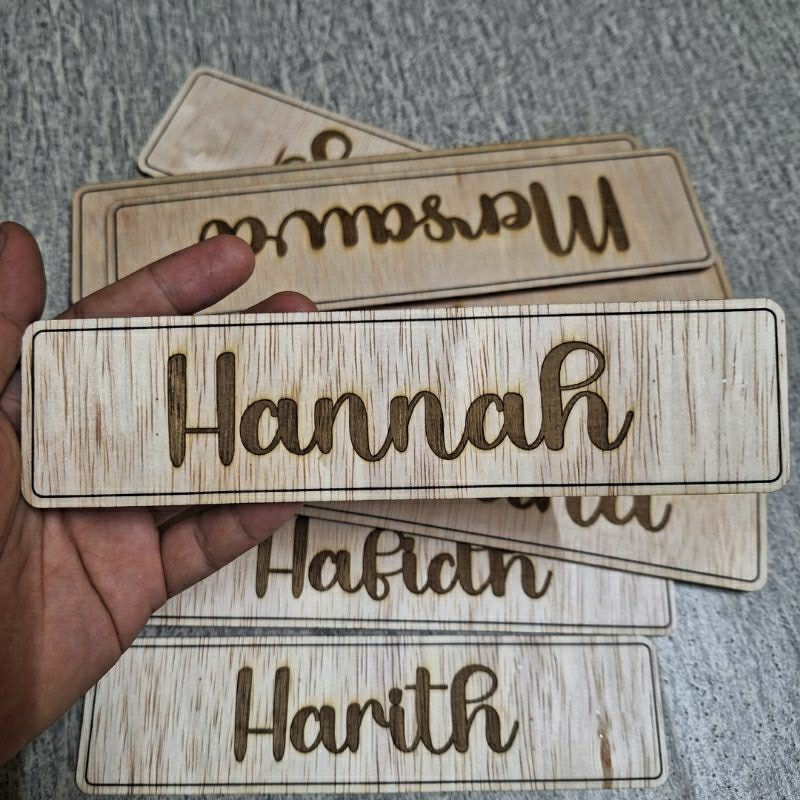 Custom Name Mini Signboard Plate Table Papan Tanda Nama Meja Hadiah ...