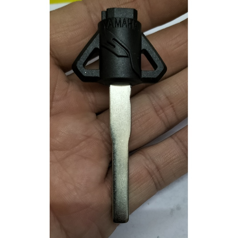 YAMAHA R15 Magnet Motorcycle Ignition Key Material | Shopee Malaysia