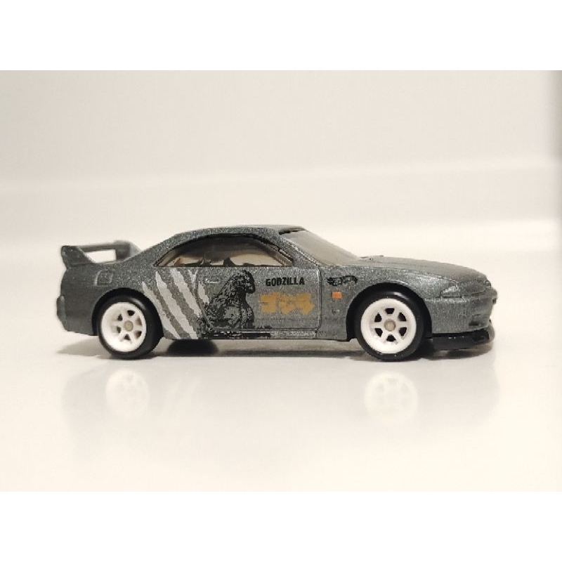 Hot Wheels 2024 Godzilla Nissan Skyline R33 Unspun Tayar Getah Rubber ...