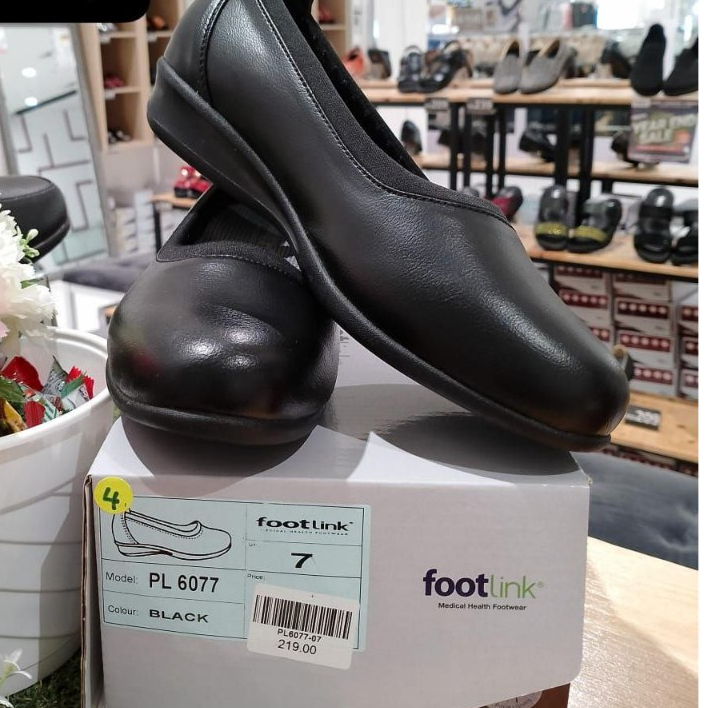 𝐏𝐋 𝟔𝟎𝟕𝟕 FOOTLINK MEDICAL HEALTH SHOE / PL 6077 SHOE LADY / FLAT / HITAM ...