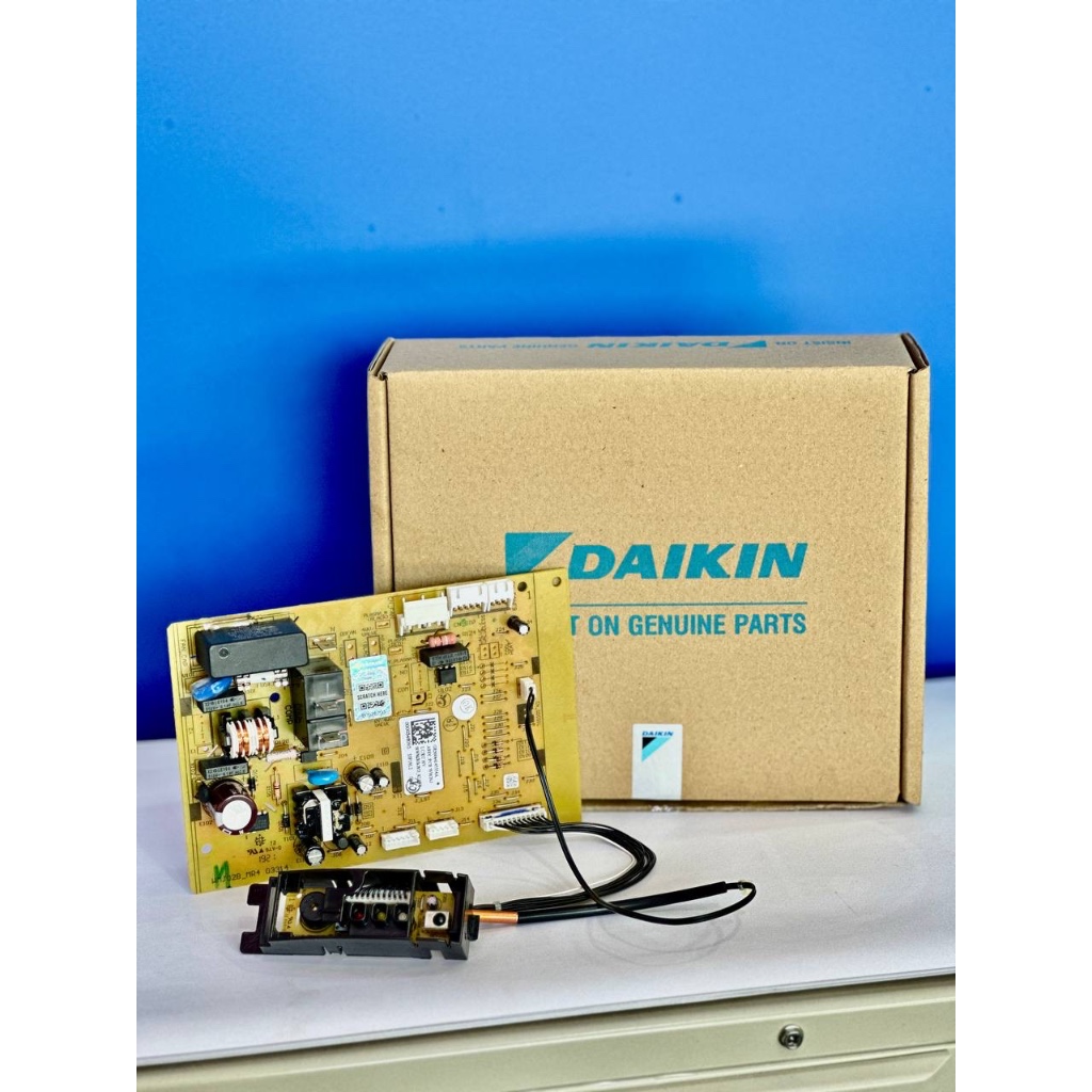 PC BORD/MAINBOARD AIRCOND DAIKIN (NON INVERTER) | Shopee Malaysia