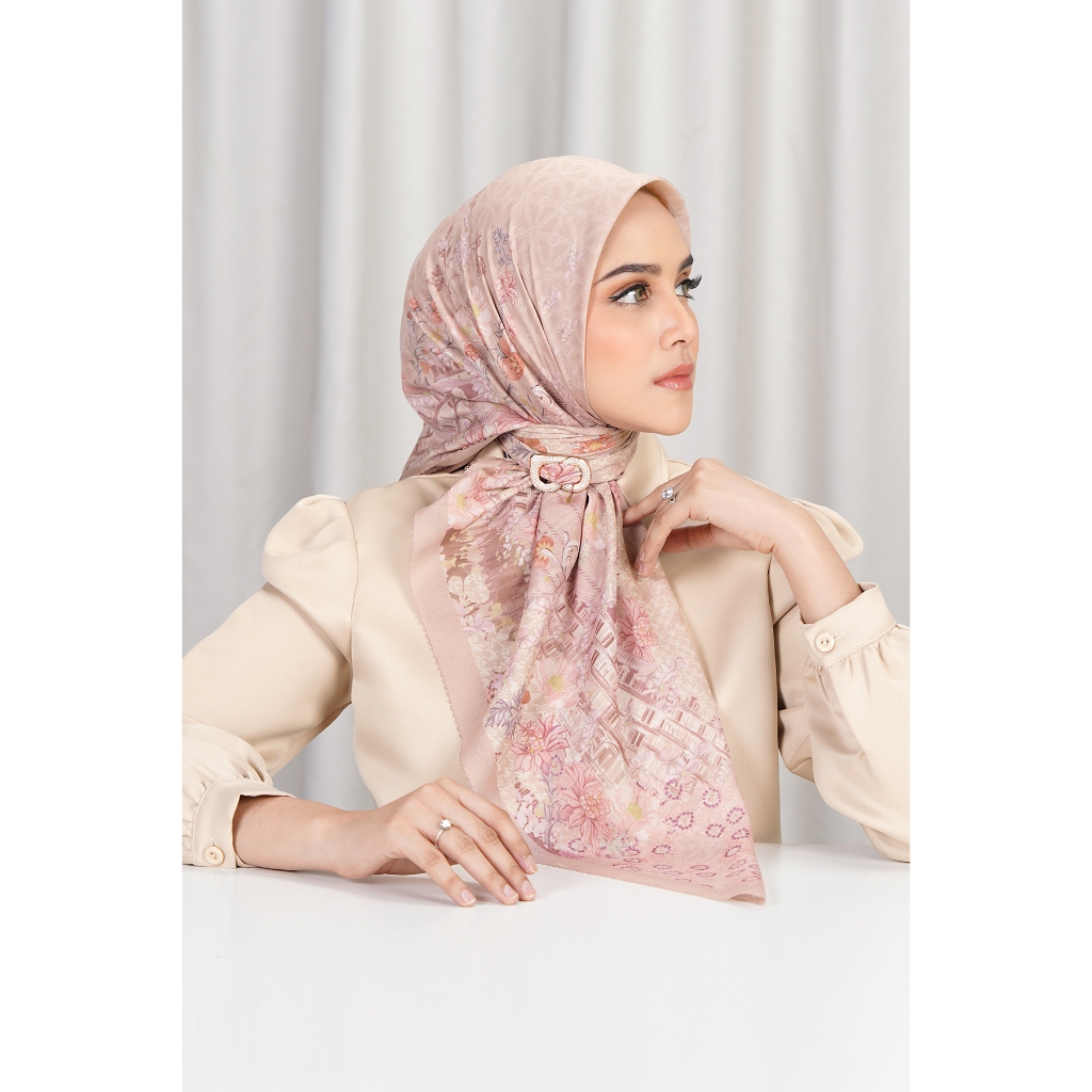 Buttonscarves Parisian 2.0 Satin Square | Shopee Malaysia