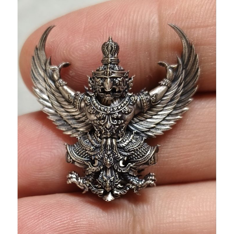Rup Lor Phaya KurtLuang Phor Kham Nuan Wat Kaew Zheron Ner Thong Satin BE 2567 | Shopee Malaysia