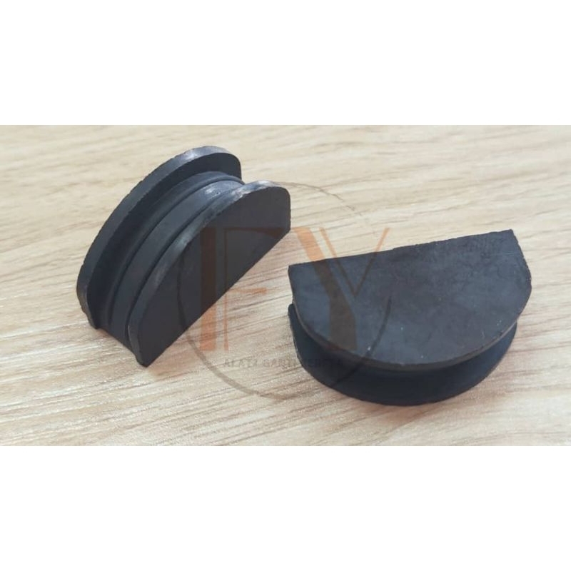 HALF MOON SEAL MITSUBISHI PAJERO 4M40 (SMALL) (PRICE FOR 1PCS) | Shopee ...