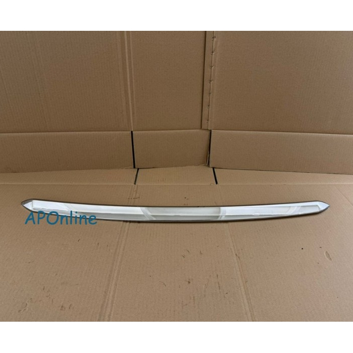 Toyota Hilux Revo Gun125 2015 Front Bonnet Garnish, Grille Moulding ...