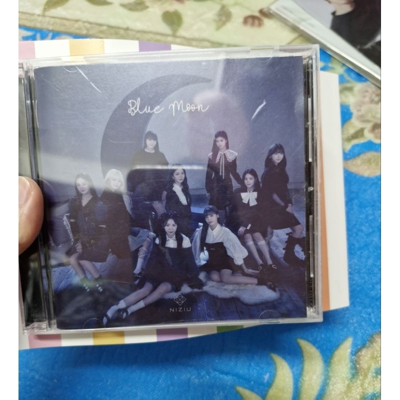 NiziU Blue Moon CD (NIZIU) | Shopee Malaysia