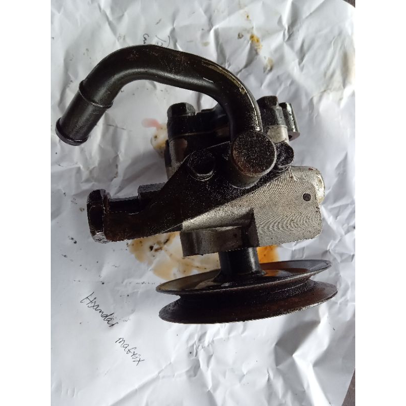 HYUNDAI MATRIX 1.6 POWER STEERING PUMP SECOND HAND ORIGIONAL NOT RECOND ...