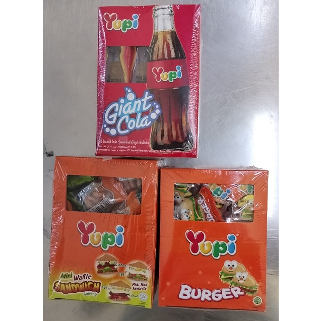 Yupi Giant Cola 18pcs, Burger 24pcs, Waffle Sandwich 24pcs (HALAL ...