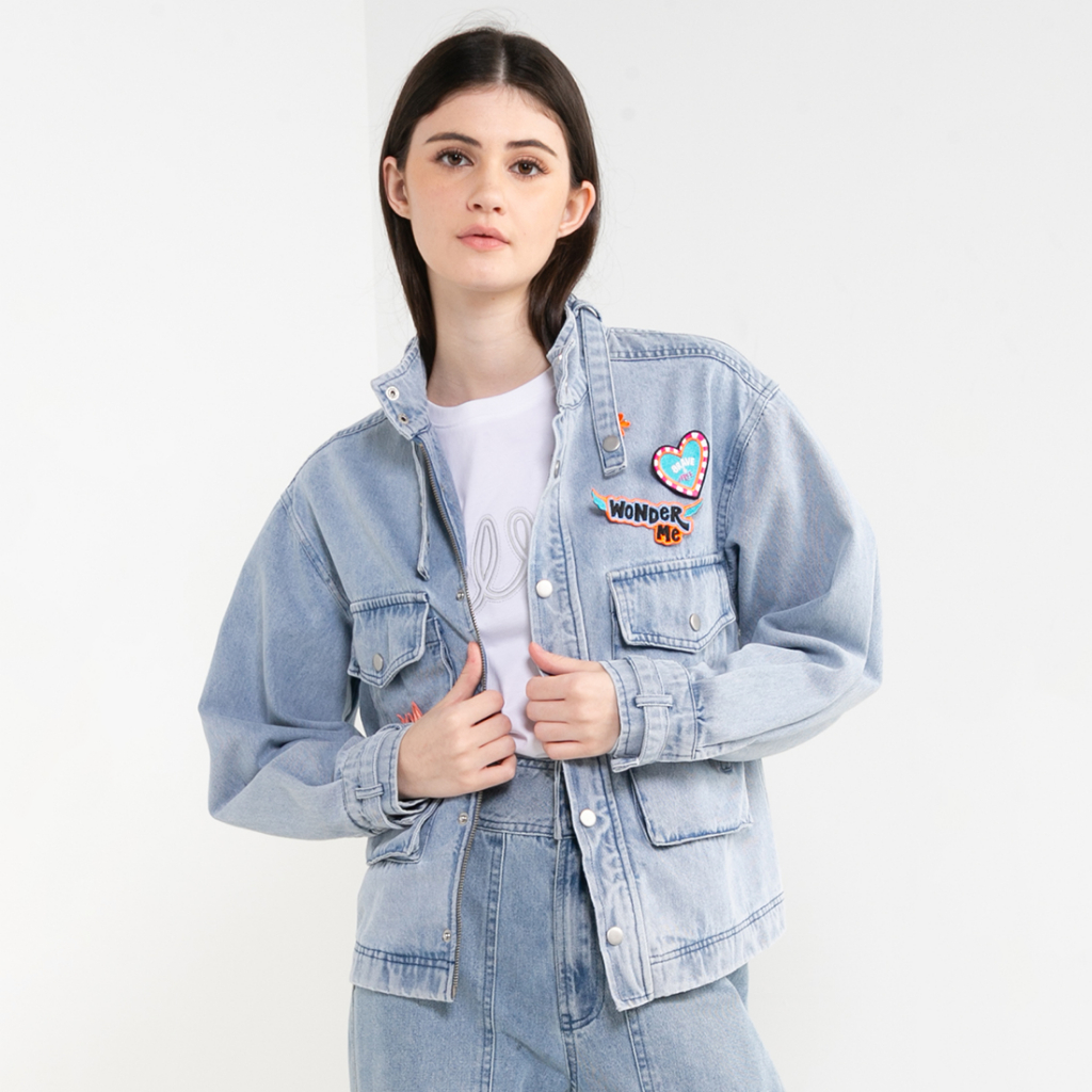 ELLE Leisure The Wonder Collection: Zip Button Denim Jacket with Badge ...