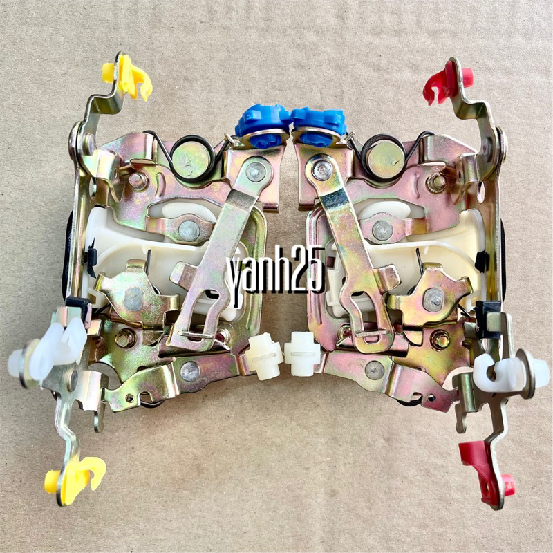 Nissan Vanette C22 Door inner lock Door latch lock dalam pintu depan ...