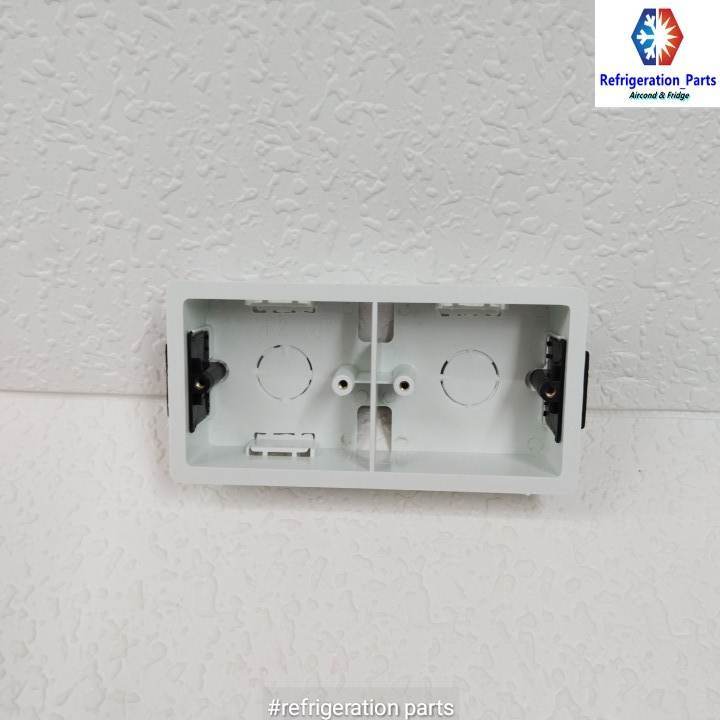 CZ kotak suis soket elektrik pasang dinding 1 2 3 4 gang 插座底壳 单座双座 ...