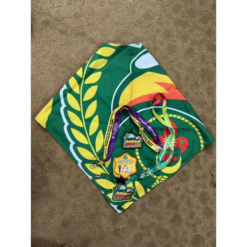 KOLEKSI SKAF, LANYARD, LENCANA JAMBORI & LENCANA SAMBUTAN 100 TAHUN ...