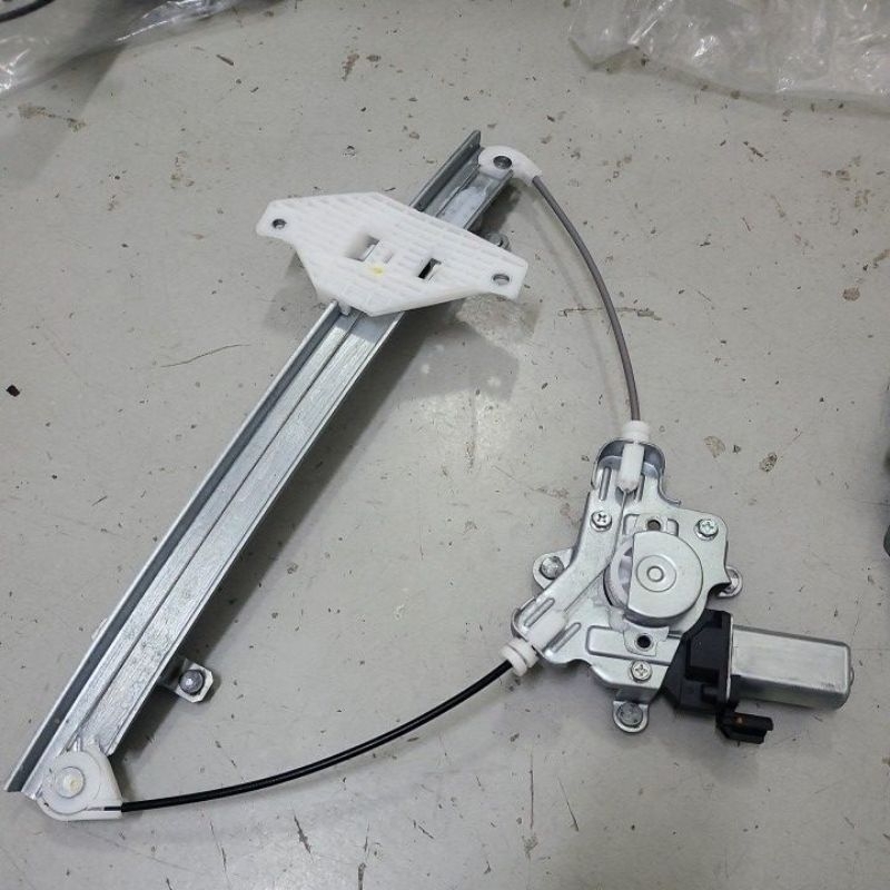 HYUNDAI ACCENT 2000-2006 POWER WINDOW GEAR WITH MOTOR ASSY | Shopee ...