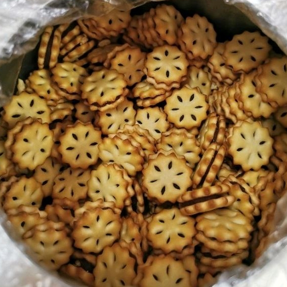 300g Mini Golden Pineapple Biscuits | Shopee Malaysia