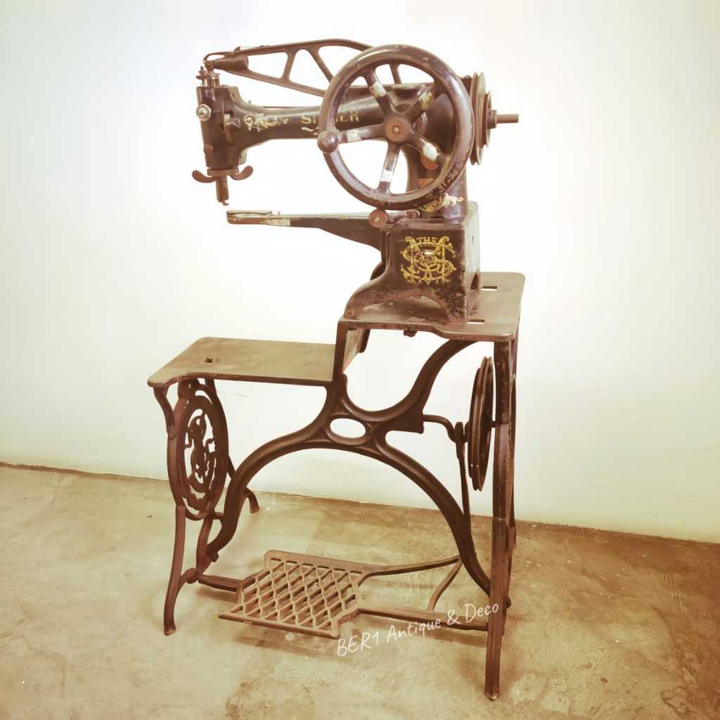 Antique Singer 29K Sewing Machine Pitcher Mesin Jahit Kulit Antik ...