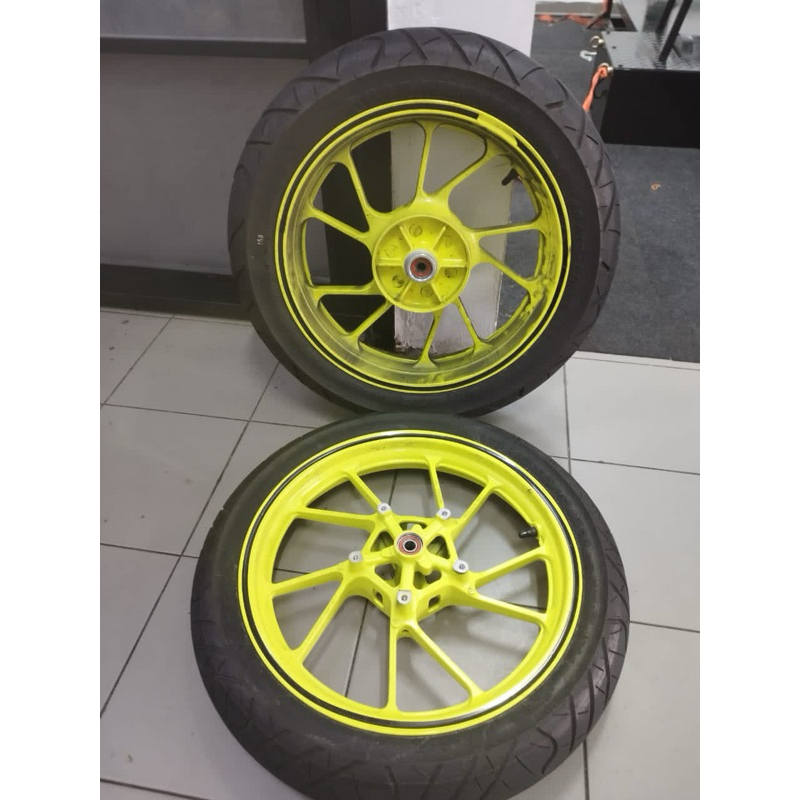 Rim Standard Yamaha R15 V3 fluorescent colour & wheel (set front & back ...