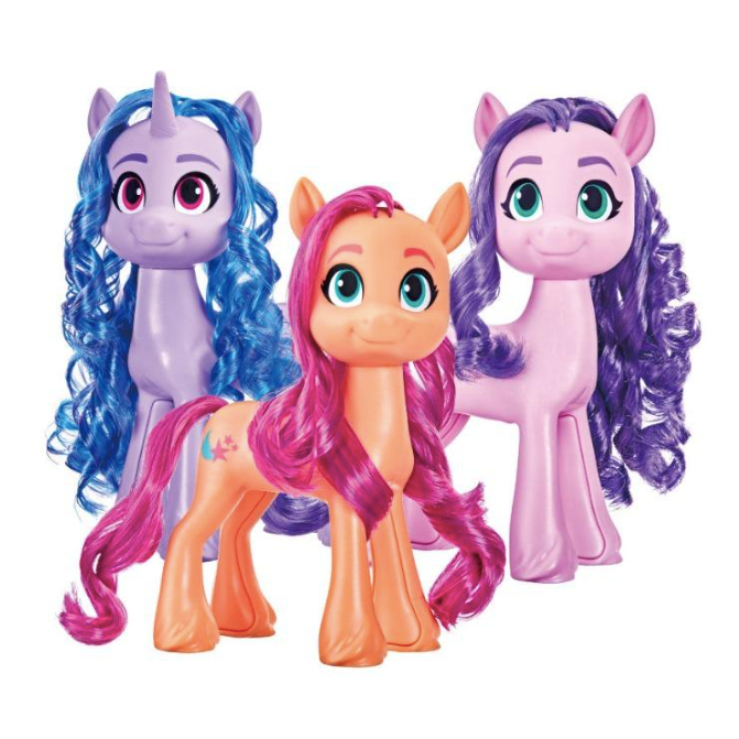 My Little Pony: A New Generation Mega Movie Friends Princess Petals ...