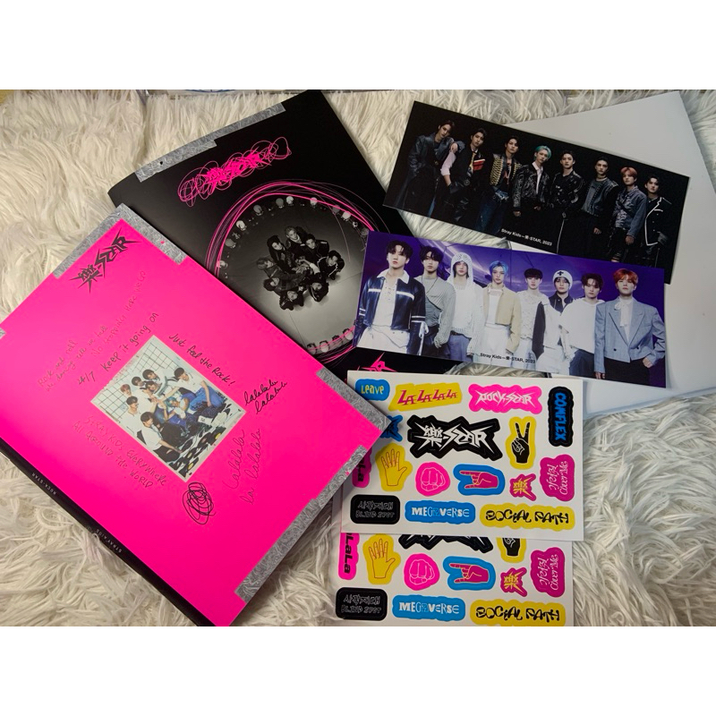 [OFFICIAL] Stray Kids Rockstar Album Inclusion Unsealed Album KPOP ...
