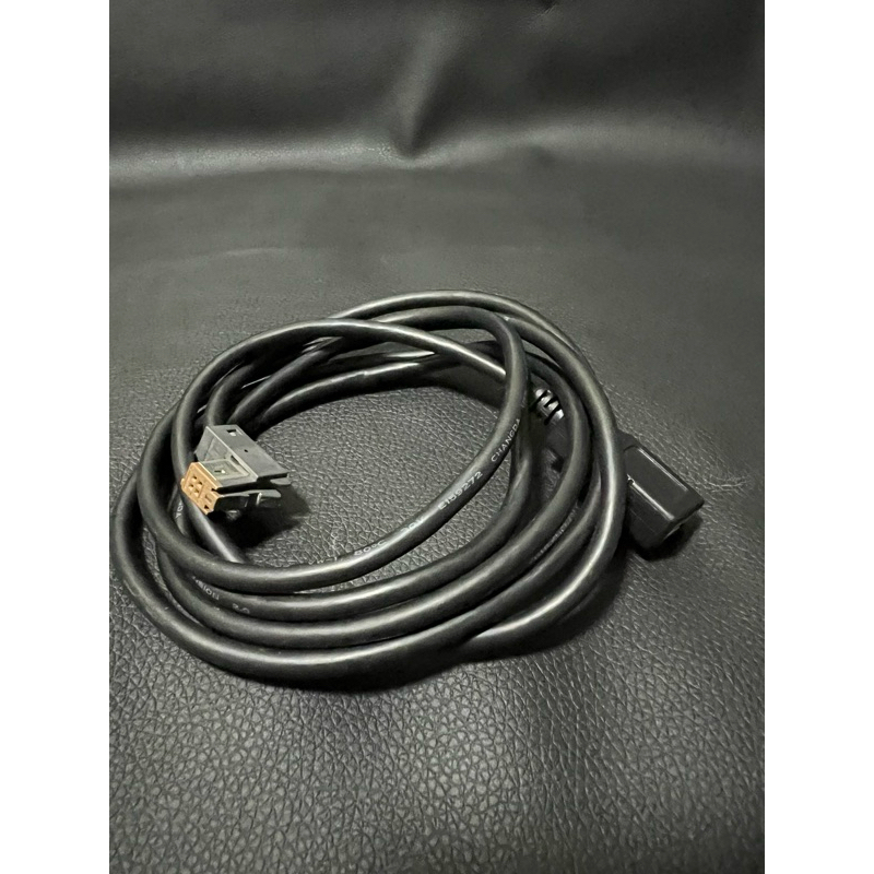 Toyota Japan player brown socket usb cable | Shopee Malaysia