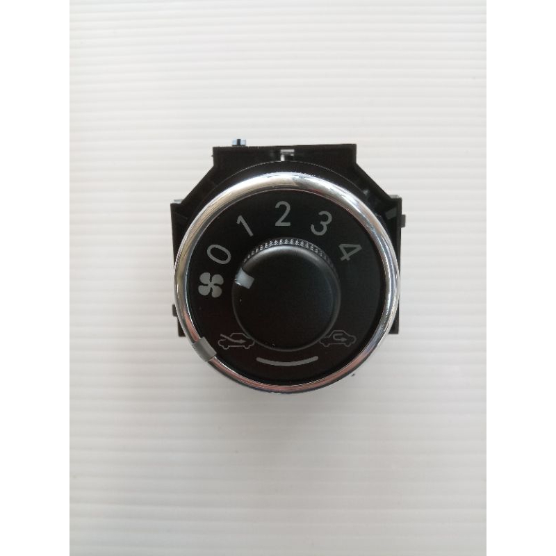 Perodua Alza/Myvi Lagi Best Aircond Switch Original | Shopee Malaysia