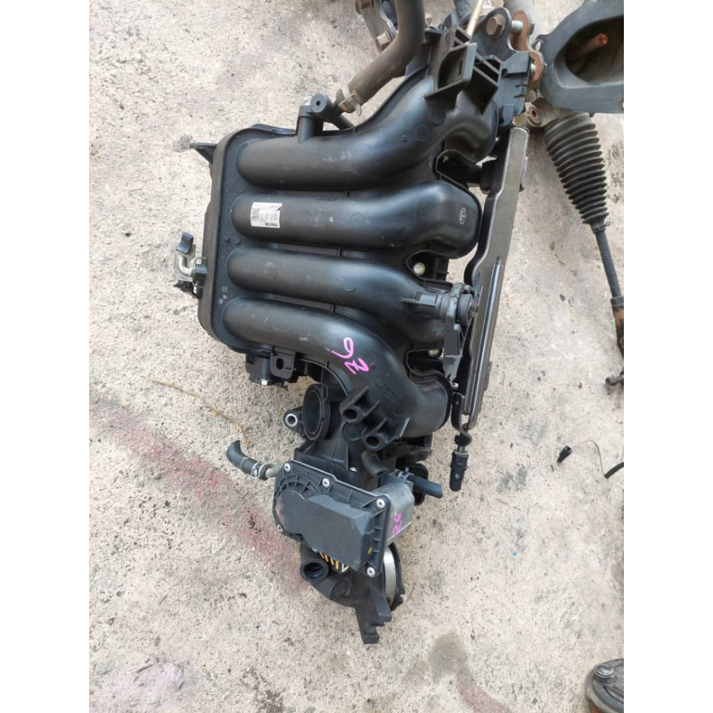 Mazda 3 MZR Inlet Manifold Throttle Body Set For Z6 1.6CC ZJ/ZY Used ...