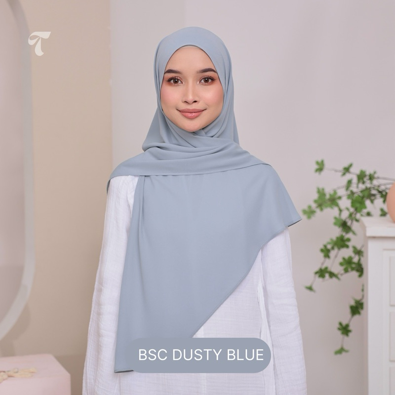[3 for RM95] Bawal Selapis Curve Memories by Tyara (Bawal Selapis/Triangle Shawl) | Shopee Malaysia