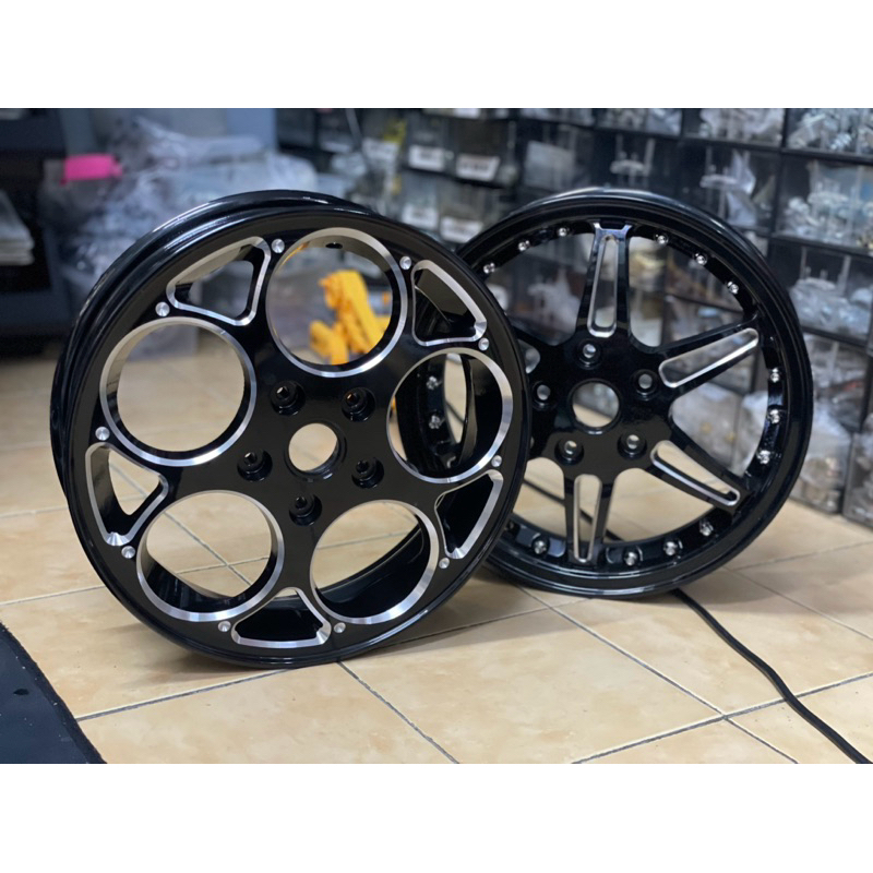 Vespa Classic Sportrim 12 inch | Shopee Malaysia