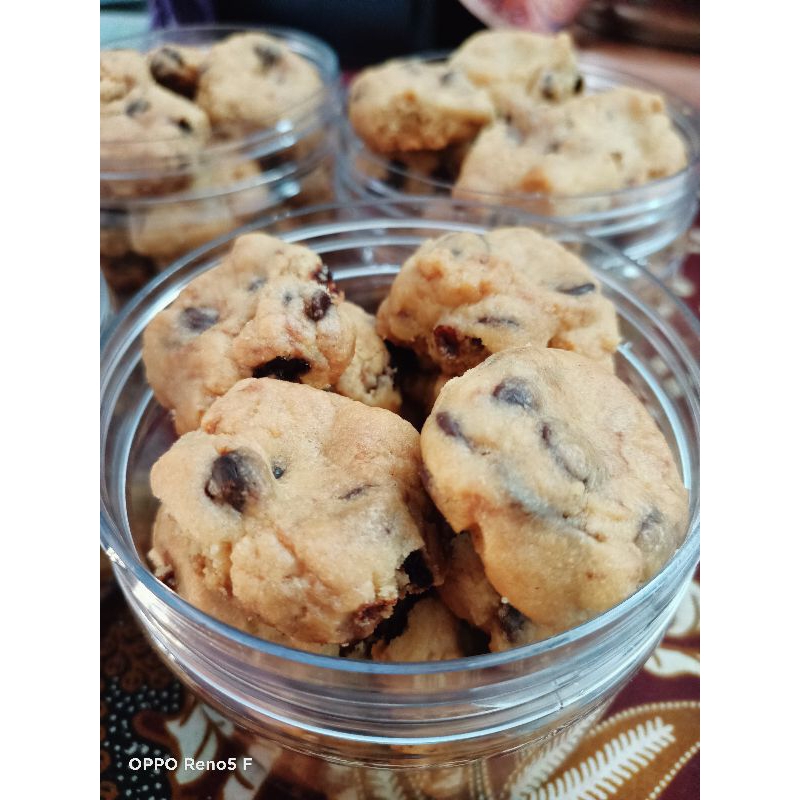 Biskut Coklat Chip with Extra Coklat Chip | Shopee Malaysia