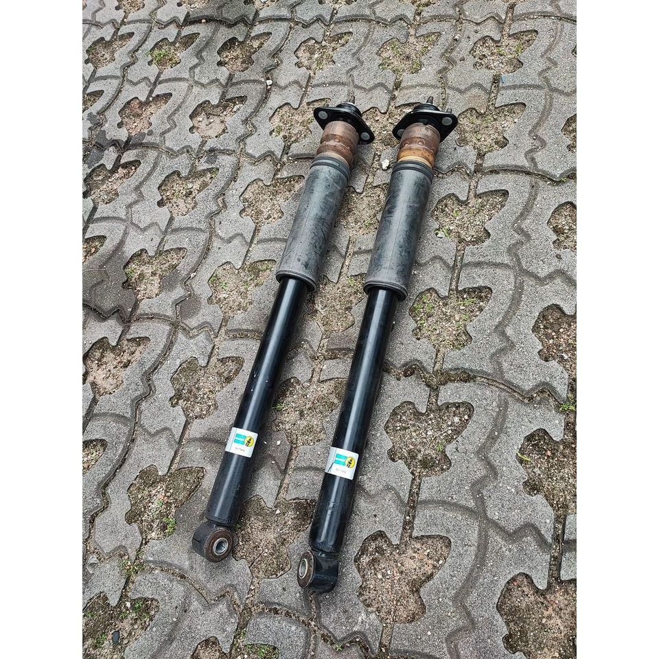 BMW E46 Rear Shock Absorber Complete Mounting | Shopee Malaysia